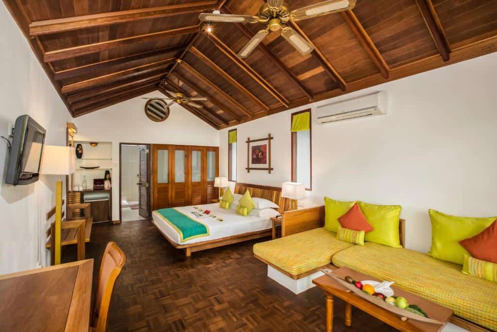 Reethi Beach Resort | Maldives Luxe | The Maldives Holiday Specialists